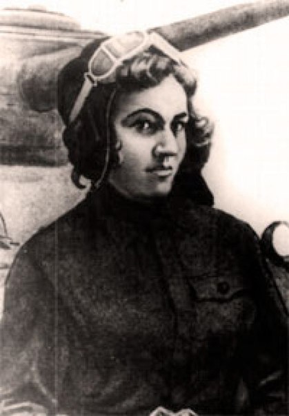 Mariya Oktyabrskaya (1905-1944) – Stalin’s Soviet Tank Commander ...