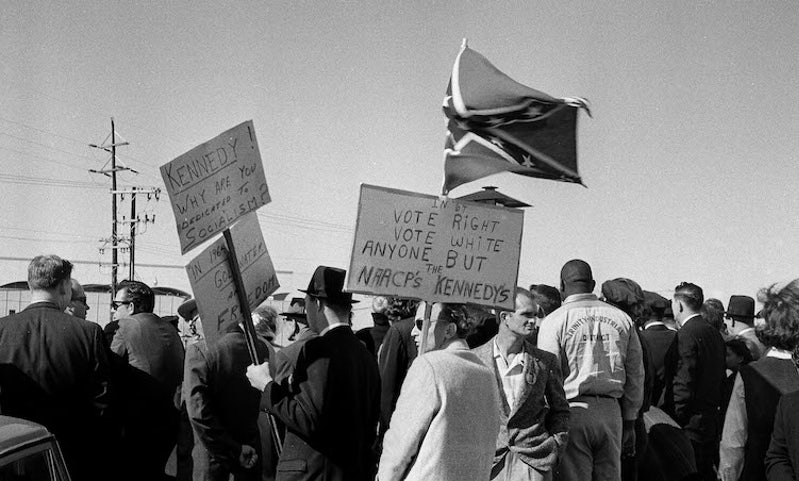 Anti-United Nations (UN) Protests – Dallas (1963) – SANGHA KOMMUNE (SSR)