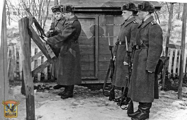 Red Army: Standing Guard with Proletariat Strength and Determination ...