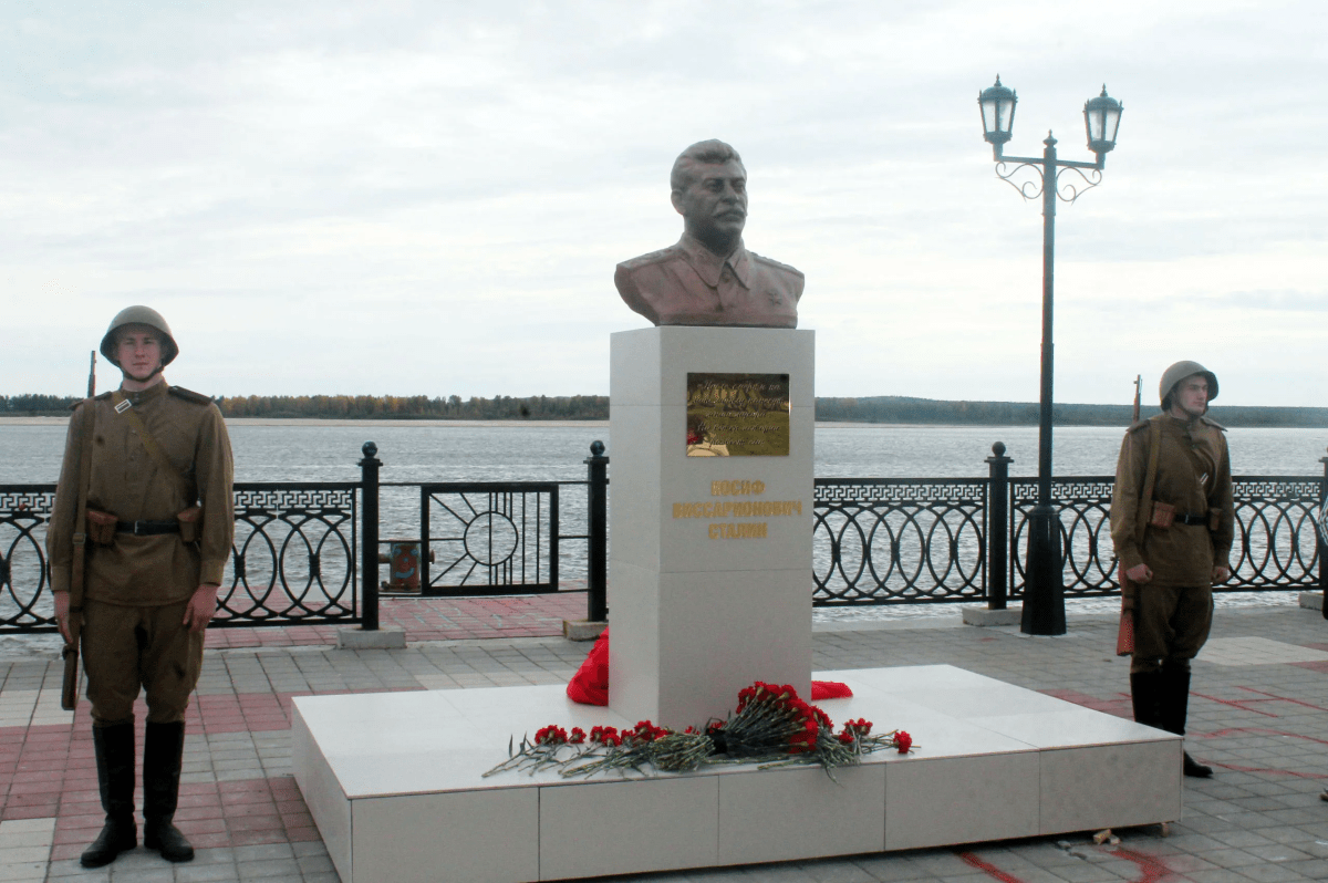 JV Stalin Says “Happy Workers’ Day”! William Shakespeare Says Soviet ...